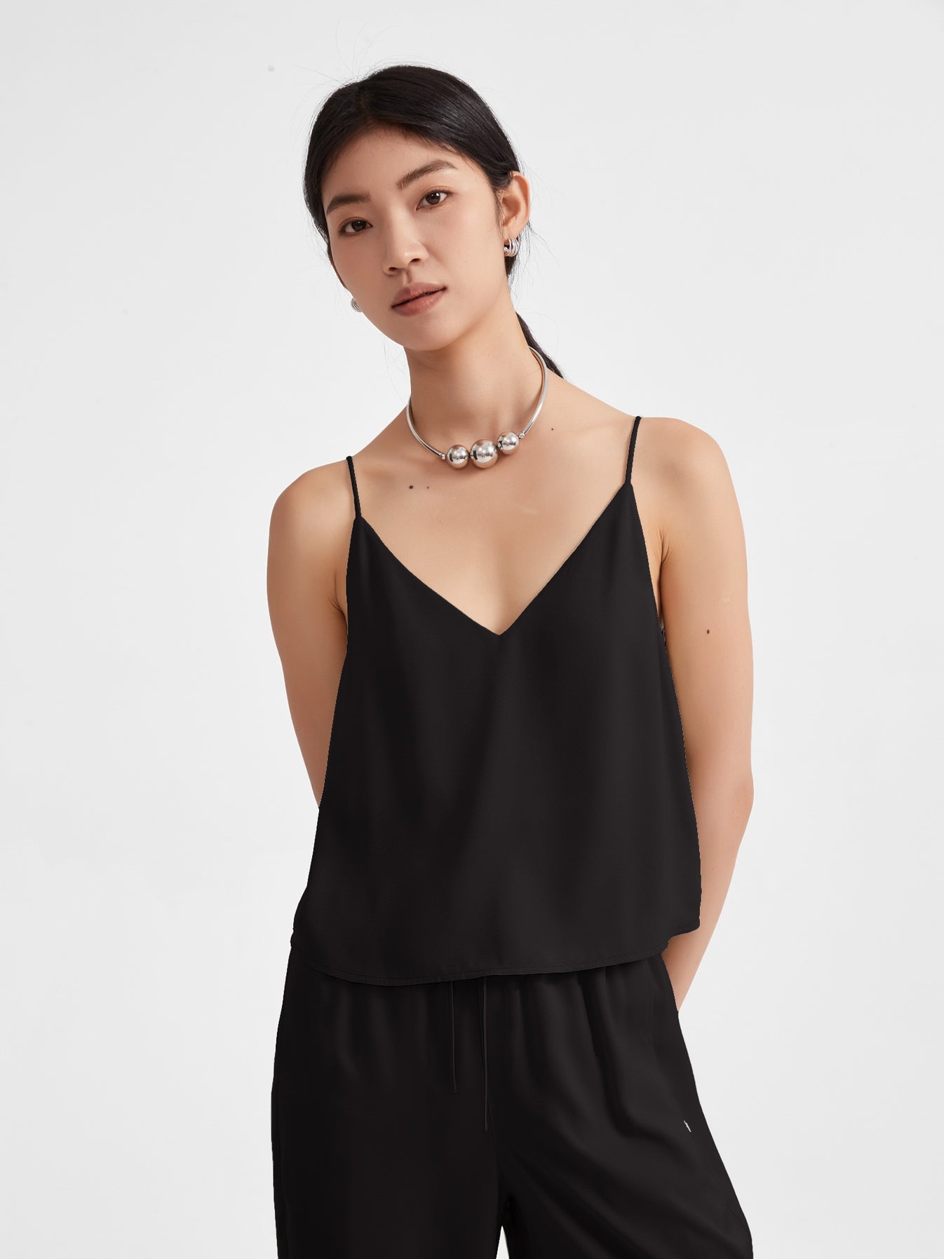 Serena Top | V-neck Satin Crop Top | SUPESU